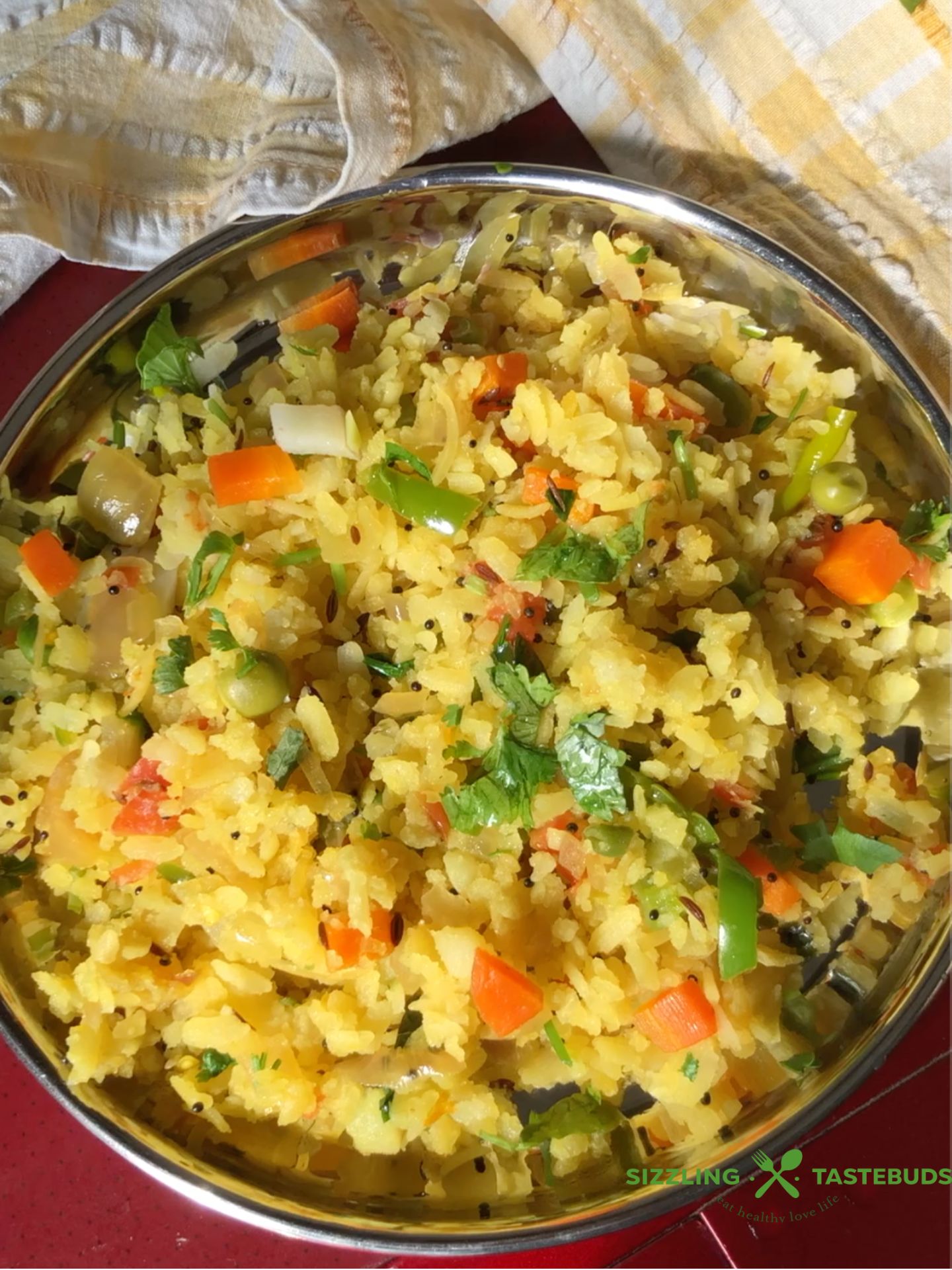 Vegetable Poha | Vegan and GF Quick breakfast