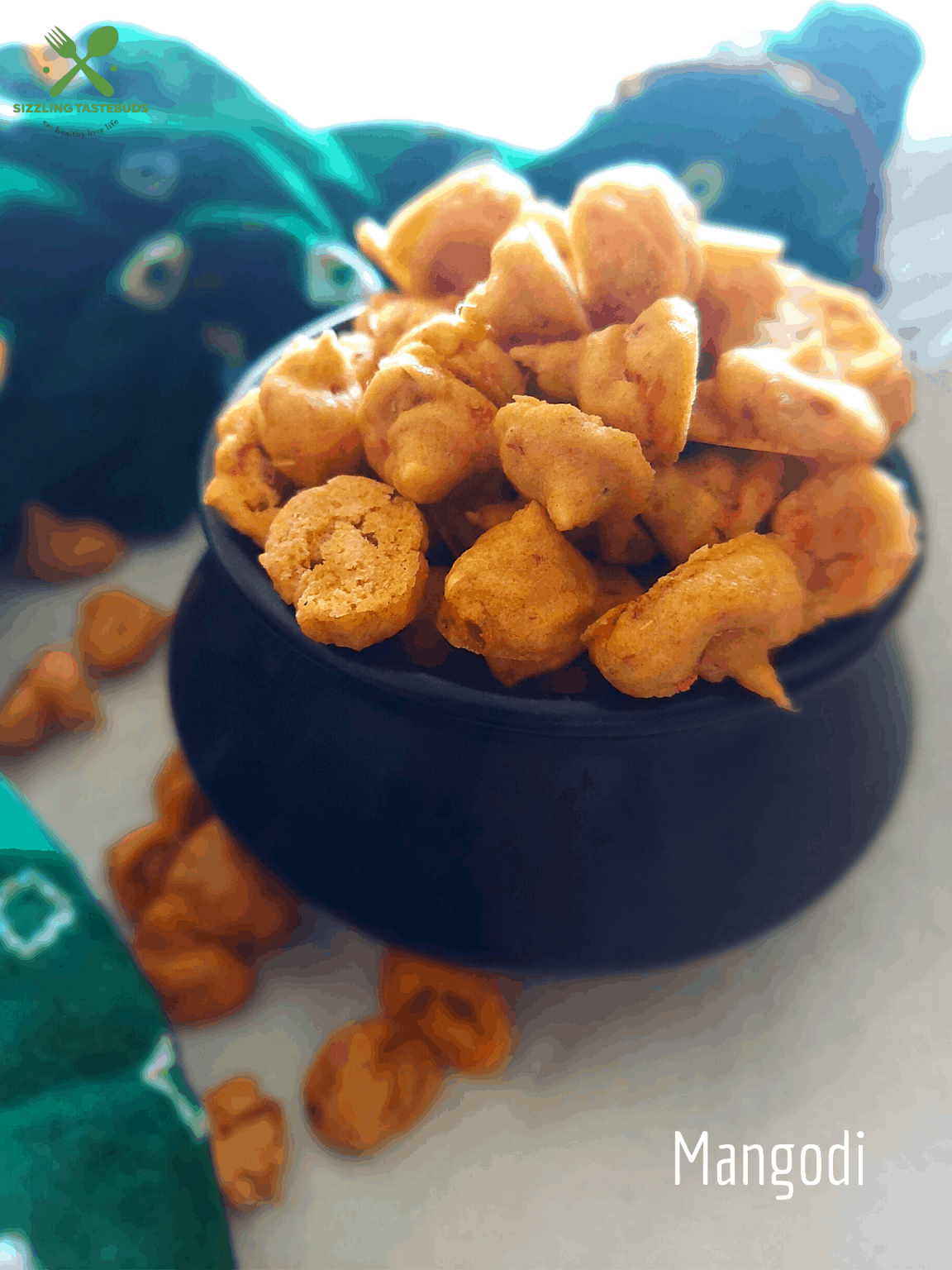 Mangodi~Moong Dal Vadi