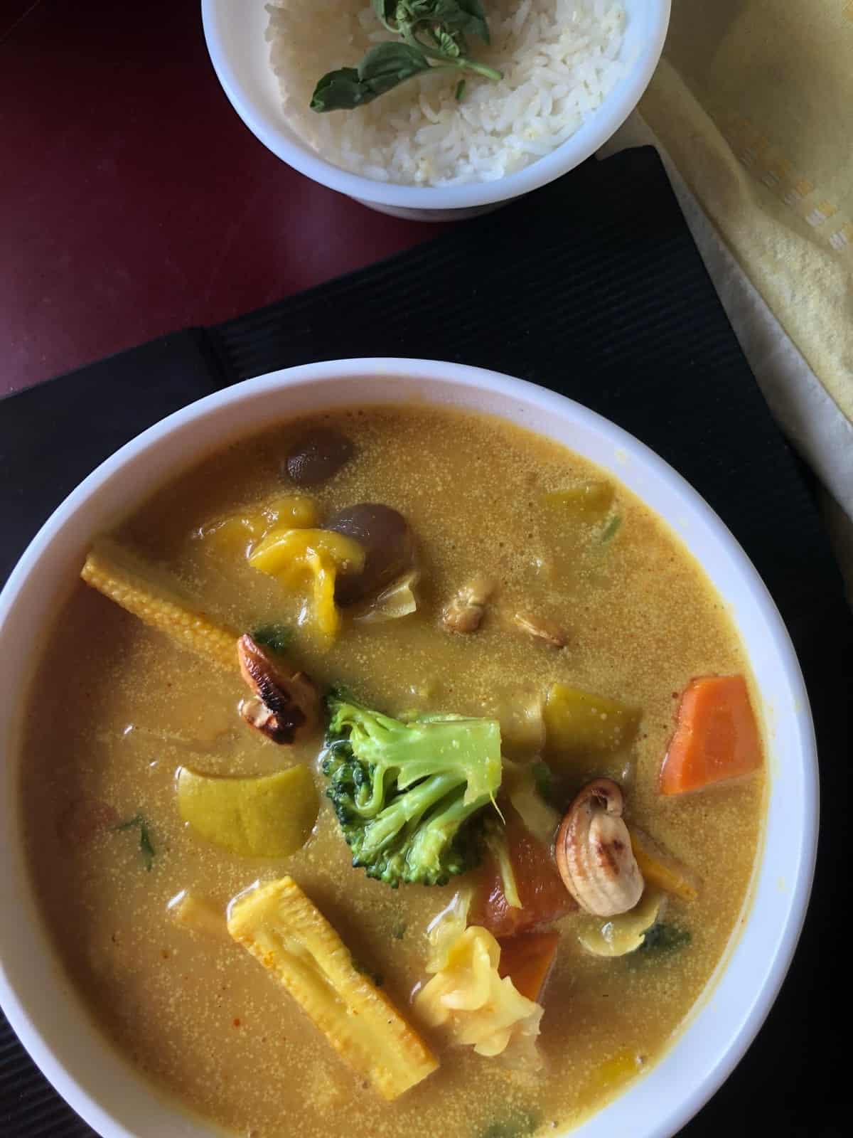 Thai Yellow Curry with Mango